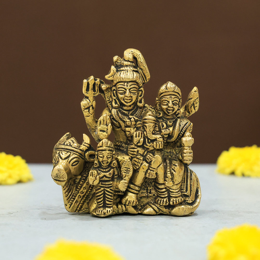 3.5" Brass Cow with Shivan Family Idol – Sripuram Store
