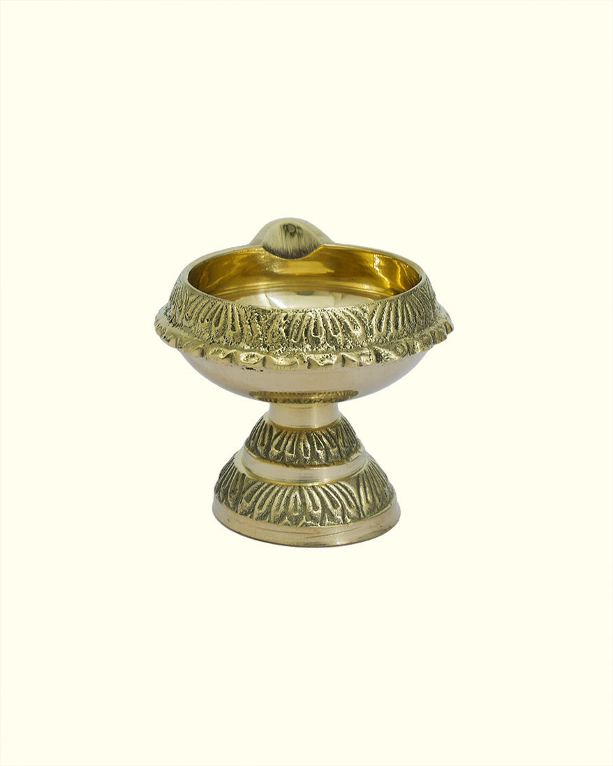 2.25" Wide Brass Kubera Deepam with Stand – Sripuram Store